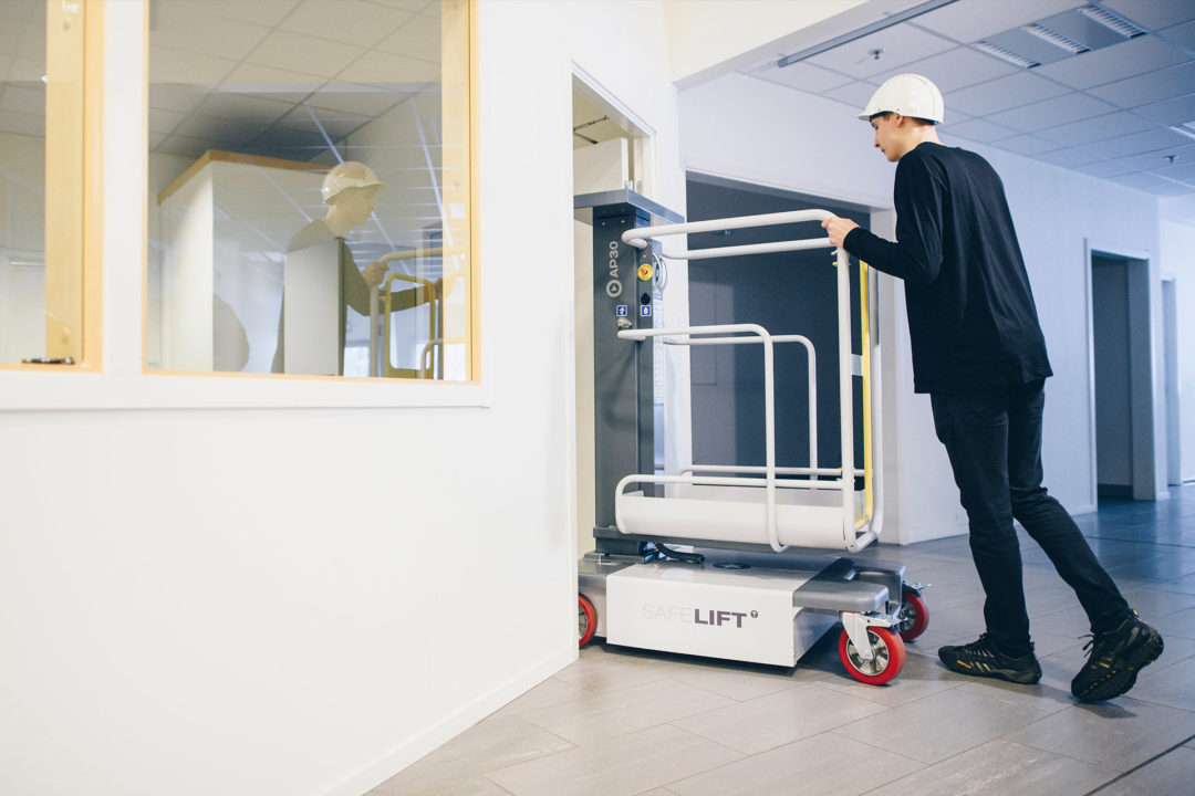 PushAround PA50 - Safelift - Mast lifts for safe work indoors